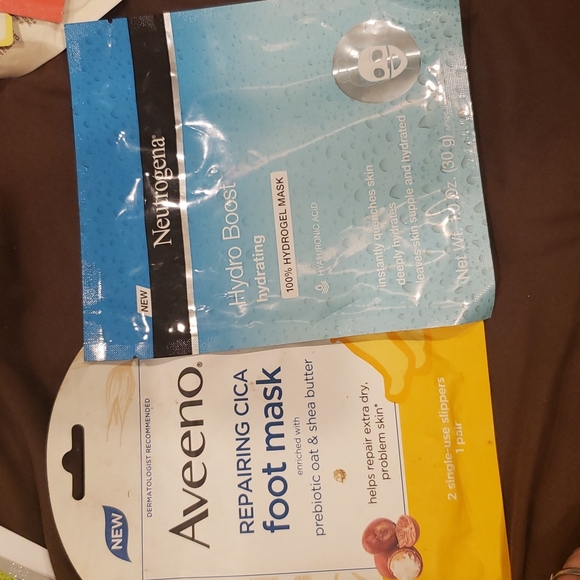 Aveeno | Skincare | Aveeno Foot Mask And Neutrogena Face Mask | Poshmark